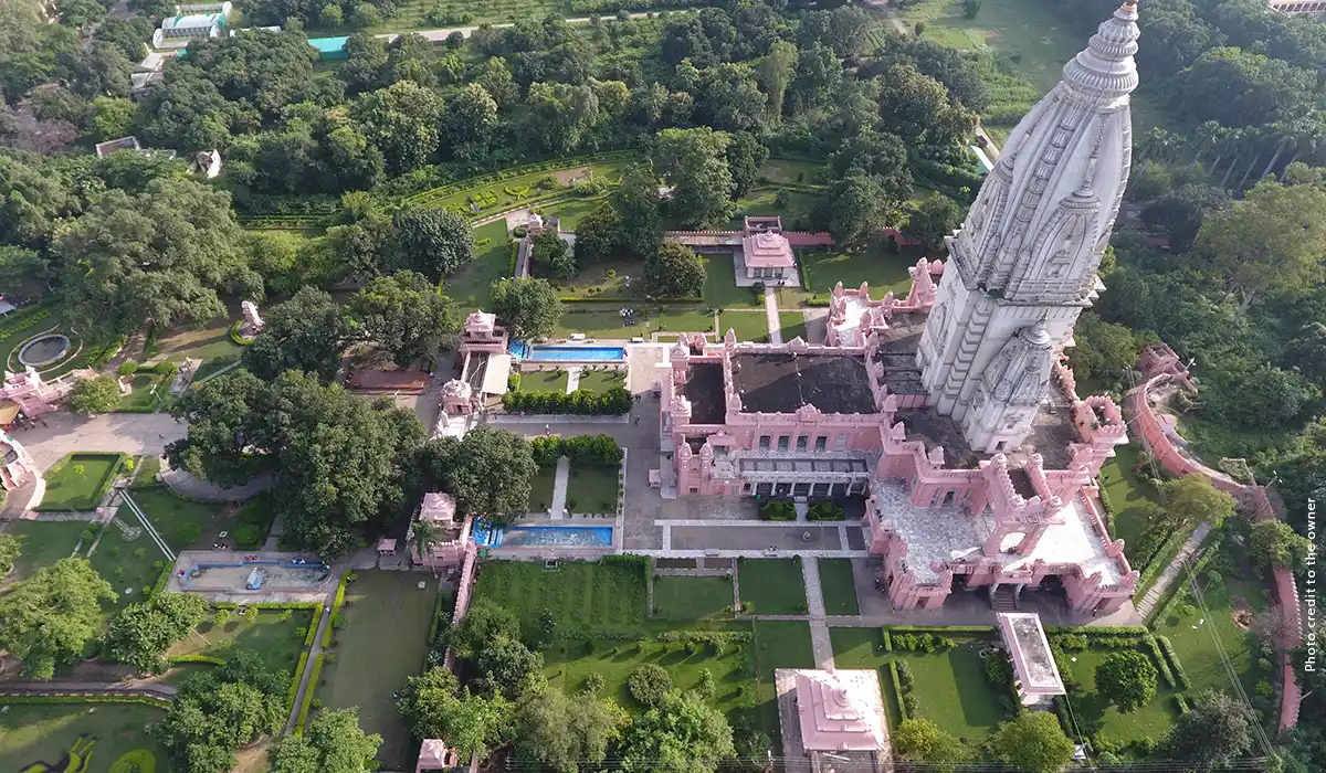 New Vishwanath Temple BHU - Holy Pilgrim